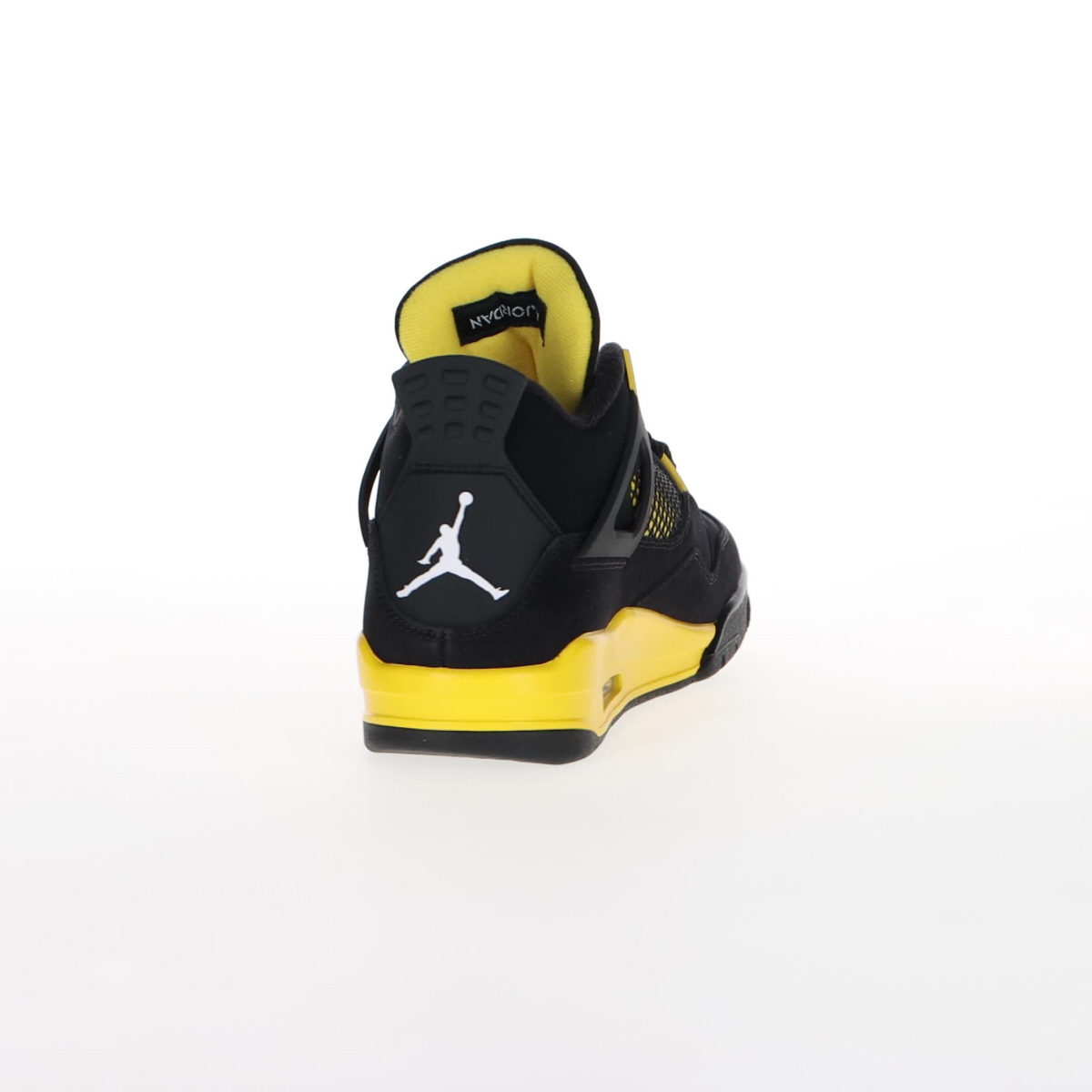 Nike Air Jordan 4 Retro - ikona košarkaškog stila | Sport Vision