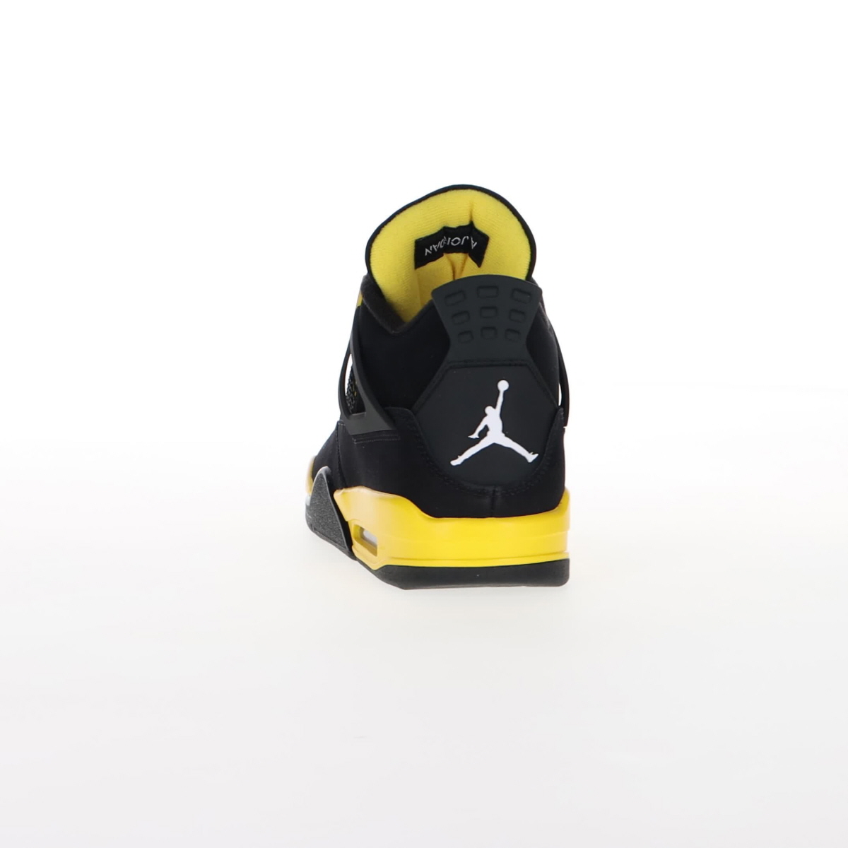 Nike Air Jordan 4 Retro - ikona košarkaškog stila | Sport Vision