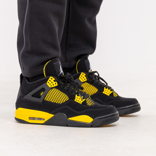 Nike Air Jordan 4 Retro - ikona košarkaškog stila | Sport Vision